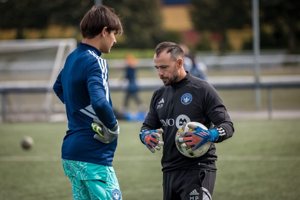 Michael Palomo : un entraîneur de soccer passionné - Conseil du Sport ...